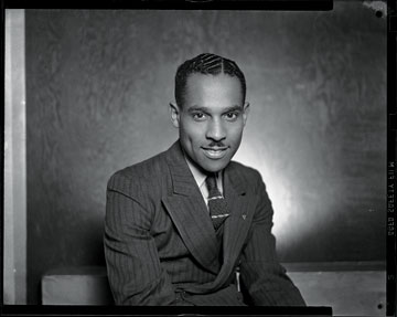Profile: Charles Harris (1908-1998) – Black Art Story