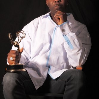 Profile: Omowale Akintunde (1956-) – Black Art Story